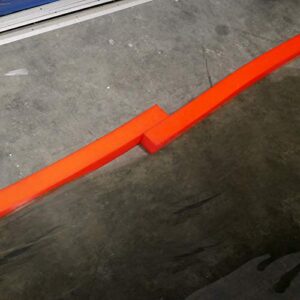 Quick Dam's Insta-Dam, Instant Flexible Indoor Flood Dam, 2in High x 4ft Long, Orange