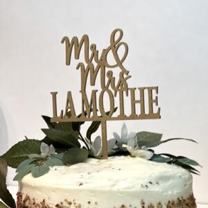 Personalized Wedding Cake Topper, Wooden Cake Toppers, Mr Mrs Customized Wedding Cake Topper Last Name Cake Topper