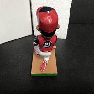 Roberto Clemente Reading Fightin Phils Phillies Limited Edition Bobblehead 1/2500 SGA