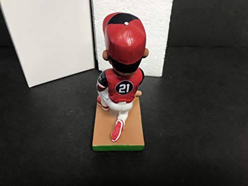 Roberto Clemente Reading Fightin Phils Phillies Limited Edition Bobblehead 1/2500 SGA