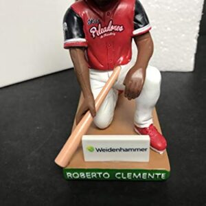 Roberto Clemente Reading Fightin Phils Phillies Limited Edition Bobblehead 1/2500 SGA