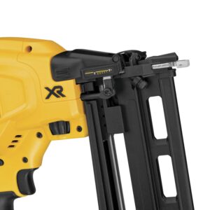 DEWALT 20V MAX* XR Finish Nailer, Cordless, Straight, 16GA (DCN662D1)