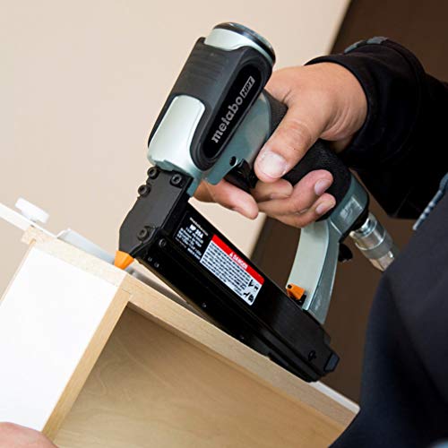 Metabo HPT Pin Nailer Kit | Pro Preferred Brand of Pneumatic Nailers | 23 Gauge | Accept 5/8-Inch to 1-3/8-Inch Pin Nails | Ideal for Cabinets, Paneling, Craft Work, & Picture Frame Assembly | NP35A