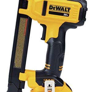 DEWALT 20V MAX* Stapler Kit for Cables (DCN701D1)