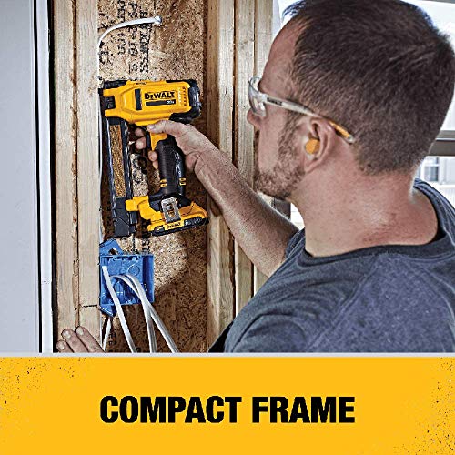 DEWALT 20V MAX* Stapler Kit for Cables (DCN701D1)