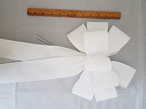 Large 10" Wired White Velvet Outdoor Wreath Bows