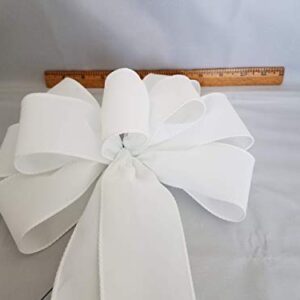 Large 10" Wired White Velvet Outdoor Wreath Bows