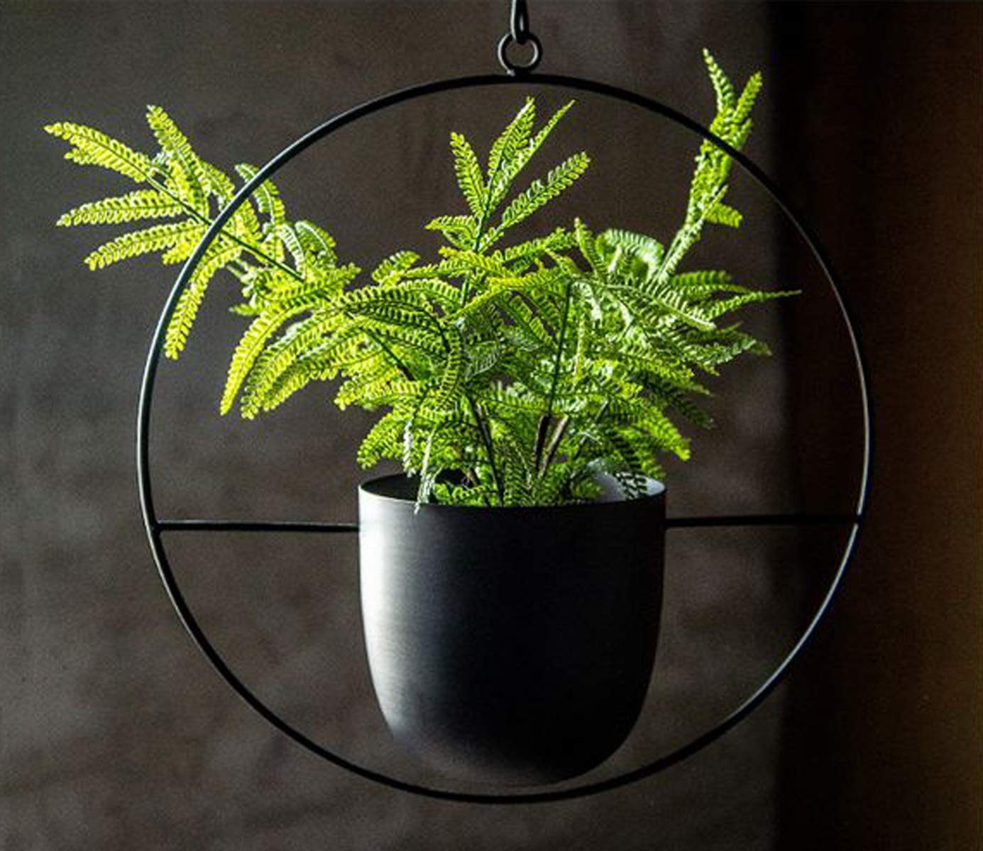 RISEON Boho Black Metal Plant Hanger,Metal Wall and Ceiling Hanging Planter, Modern Planter, Mid Century Flower Pot Plant Holder, Minimalist Planter for Indoor Outdoor Home Decor