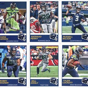 2019 Panini Score Football Veteran Seattle Seahawks Team Set of 10 Cards: Russell Wilson(#314), Rashaad Penny(#315), Chris Carson(#316), Tyler Lockett(#317), Will Dissly(#318), Bobby Wagner(#319), Frank Clark(#320), Shaquill Griffin(#321), David Moore(#32