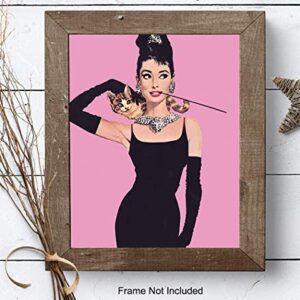 Audrey Hepburn Wall Art, Home Decor - 8x10 Pop Art Poster, Print - Contemporary Modern Room Decorations - Great Gift for Women, Her, Wife, Woman - Unframed PicturePhoto