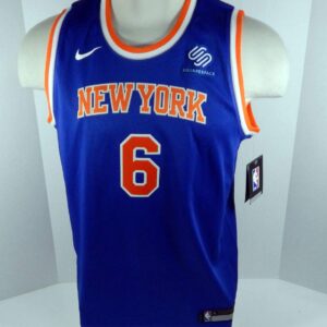 Youth New York Knicks Kristaps Porzingis #6 Blue Jersey Swingman XL Nike