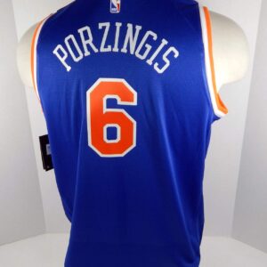 Youth New York Knicks Kristaps Porzingis #6 Blue Jersey Swingman XL Nike