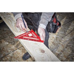 MILWAUKEE 7in. Rafter Square MLSQ070