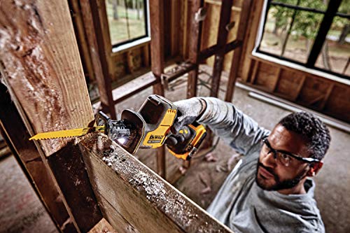 DEWALT DCS369P1 Atomic 20V Max* Cordless One-Handed Reciprocating Saw Kit