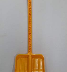 Garant Kids Poly Snow Shovel 0-3/8" Plastic - Yellow