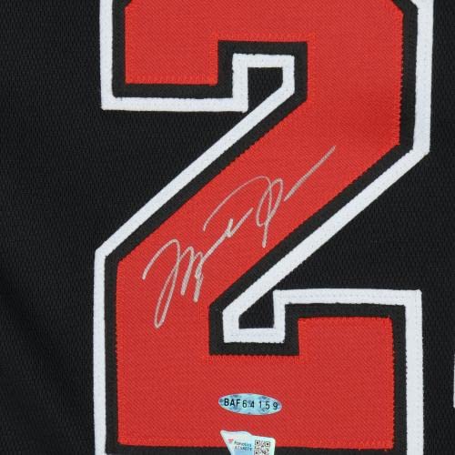 Michael Jordan Chicago Bulls Autographed Black Jersey - Upper Deck - Autographed NBA Jerseys