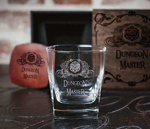 Game Master Gift Idea - Role Game Style Whisky Glass with Gift Box - Presents for Him (Dungeon Master with Dice)