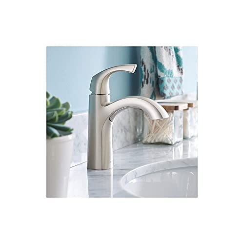 Moen Lindor Brushed Nickel Single Handle Lavatory Faucet 4 in.