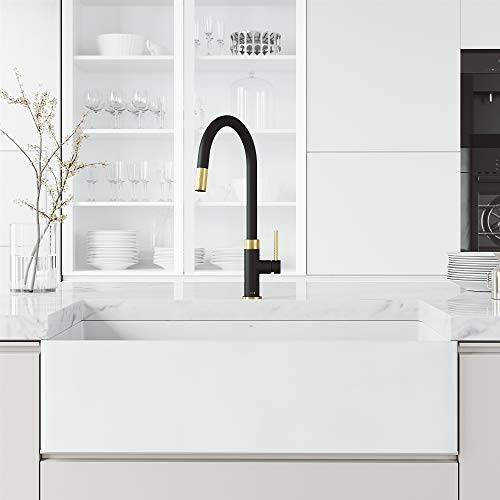 VIGO VG02033MGMB 18.63" H Bristol Single-Handle Pull-Down Sprayer Kitchen Faucet in Matte Gold/Matte Black