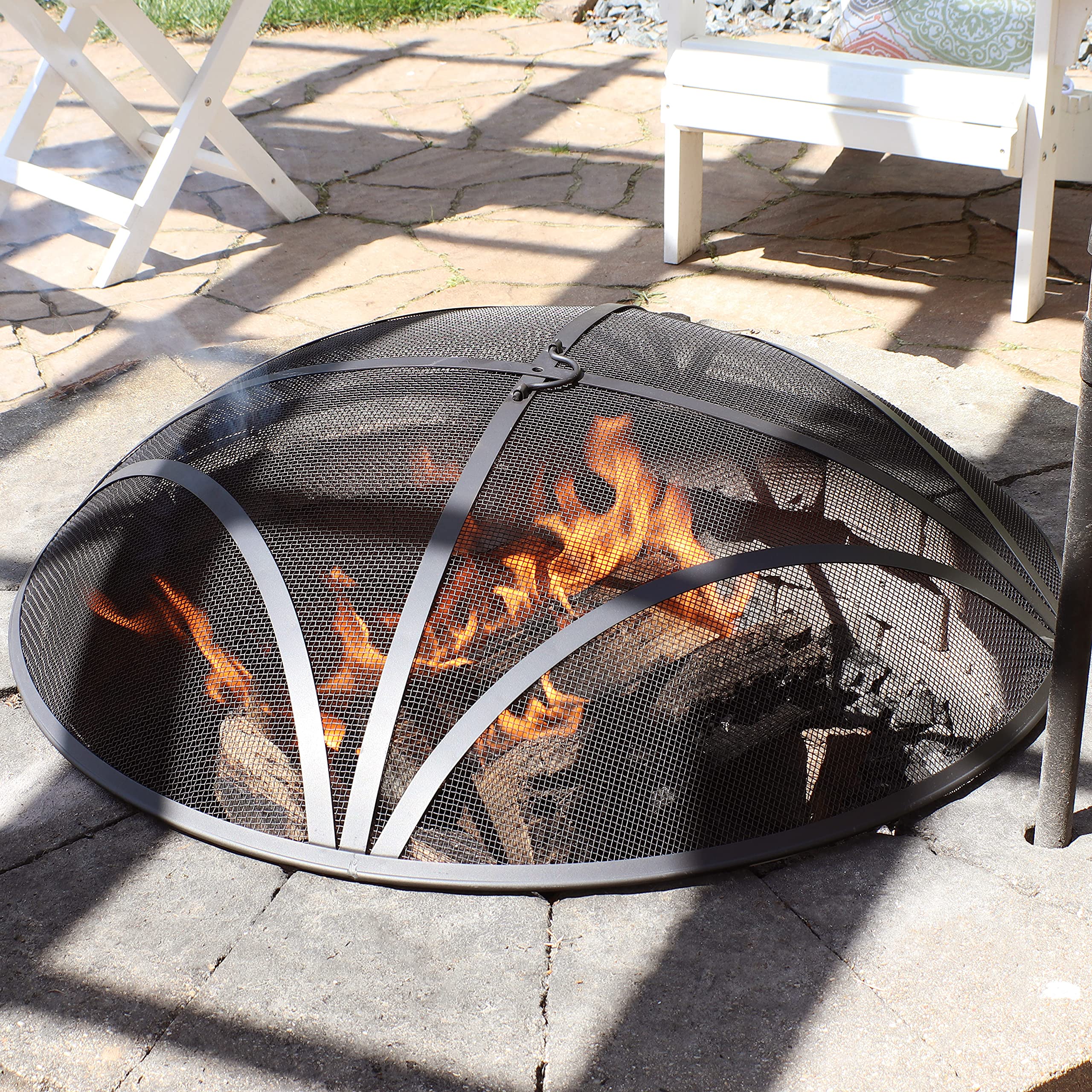 Sunnydaze Black Reinforced Steel Mesh Fire Pit Spark Screen with Ring Handle - 22-Inch Diameter