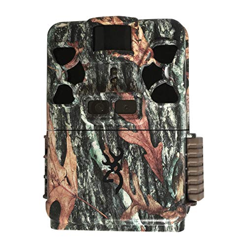 Browning Trail Cameras 24MP Dual Lens Recon Force Patriot Trail Camera (4-Pack) with 32GB SD Cards and Reader (