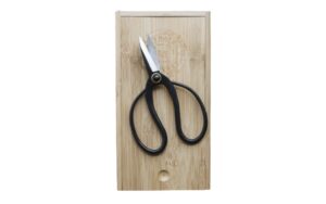 bonsai pruning scissors for indoor outdoor gardening, higurashi bonsai shears in a bamboo gift box, versatile tool for use around the kitchen, house and garden