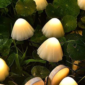 Outdoor Solar Garden Lights, Set of 12 Mini Light Outdoor Waterproof Cute Mushroom Shaped Pathway Landscape Lights for Yard Patio Party Wedding Festival Decoration (Warm White)