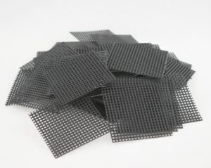 us made 60 pcs. 3"x 3" plastic drainage mesh/screen/net for potted plants & bonsai pots