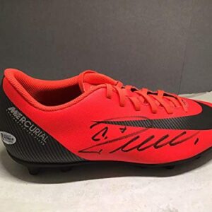 Cristiano Ronaldo Signed Nike Soccer Cleat CR7 Auto Beckett Witnesses COA 1A - Autographed Soccer Cleats