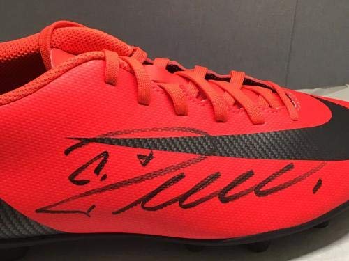 Cristiano Ronaldo Signed Nike Soccer Cleat CR7 Auto Beckett Witnesses COA 1A - Autographed Soccer Cleats