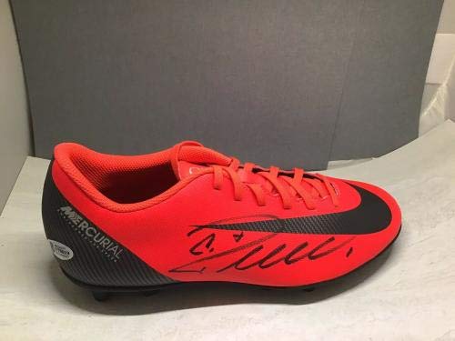 Cristiano Ronaldo Signed Nike Soccer Cleat CR7 Auto Beckett Witnesses COA 1A - Autographed Soccer Cleats