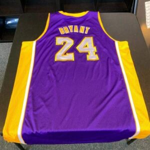 Sports Memorabilia Kobe Bryant Signed 2010-11 Los Angeles Lakers Game Issued #24 Jersey Beckett COA - Autographed NBA Jerseys