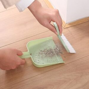 2021 New Mini Desktop Sweeping Cleaning Brush Table Small Broom Multifunctional Hanging Desk Dustpan Set