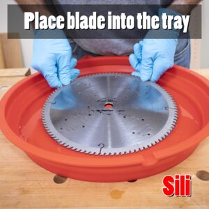 The Sili Deluxe Saw Blade Cleaning Kit Includes The Sili Saw Blade Cleaning Tray with Trend CLEAN/500 Tool Cleaner in an 18 Ounce Spray Bottle and The Fulton 3 Piece Assorted Wire Brush Set