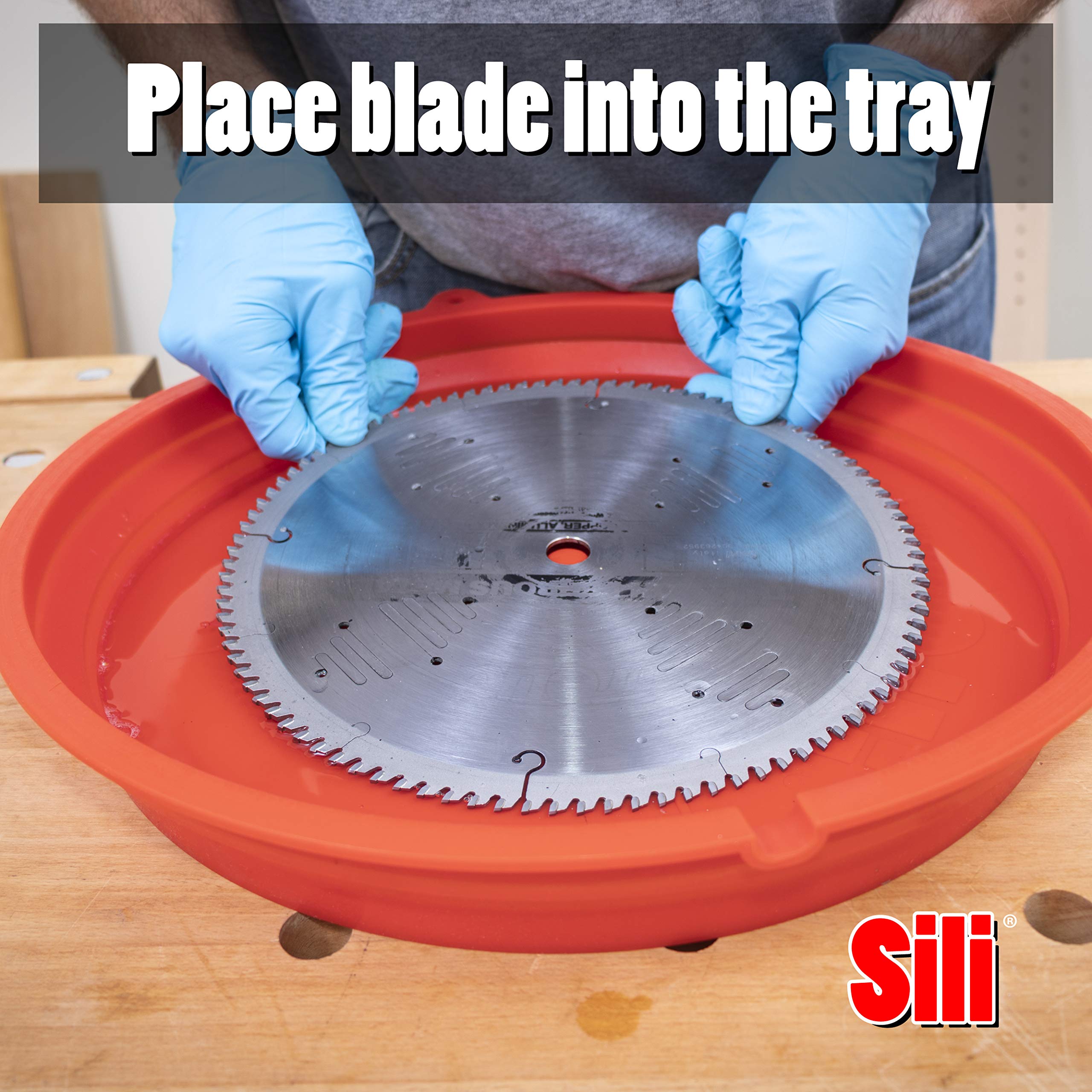 The Sili Deluxe Saw Blade Cleaning Kit Includes The Sili Saw Blade Cleaning Tray with Trend CLEAN/500 Tool Cleaner in an 18 Ounce Spray Bottle and The Fulton 3 Piece Assorted Wire Brush Set