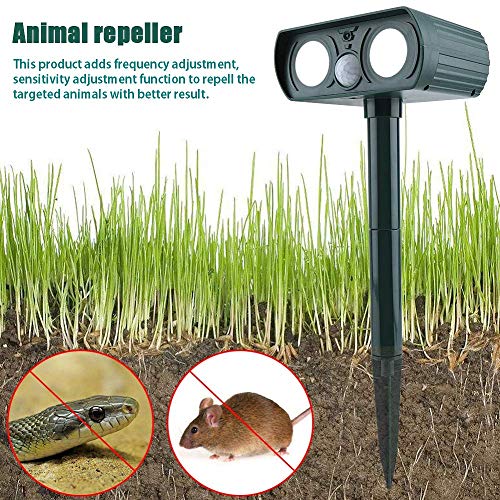 Ultrasonic Solar Animal Repellent, Pest Repeller, Solar Powered Waterproof Outdoor forrepelling Moles, Rats, Snakes