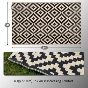 SAND MINE Reversible Mats, Plastic Straw Rug, Modern Area Rug, Large Floor Mat and Rug for Outdoors, RV, Patio, Backyard, Deck, Picnic, Beach, Trailer, Camping, Black & Beige, 5' x 8'