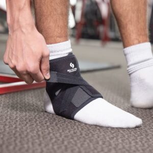 StrictlyStability Athletic Performance Neoprene Ankle Brace (Regular)