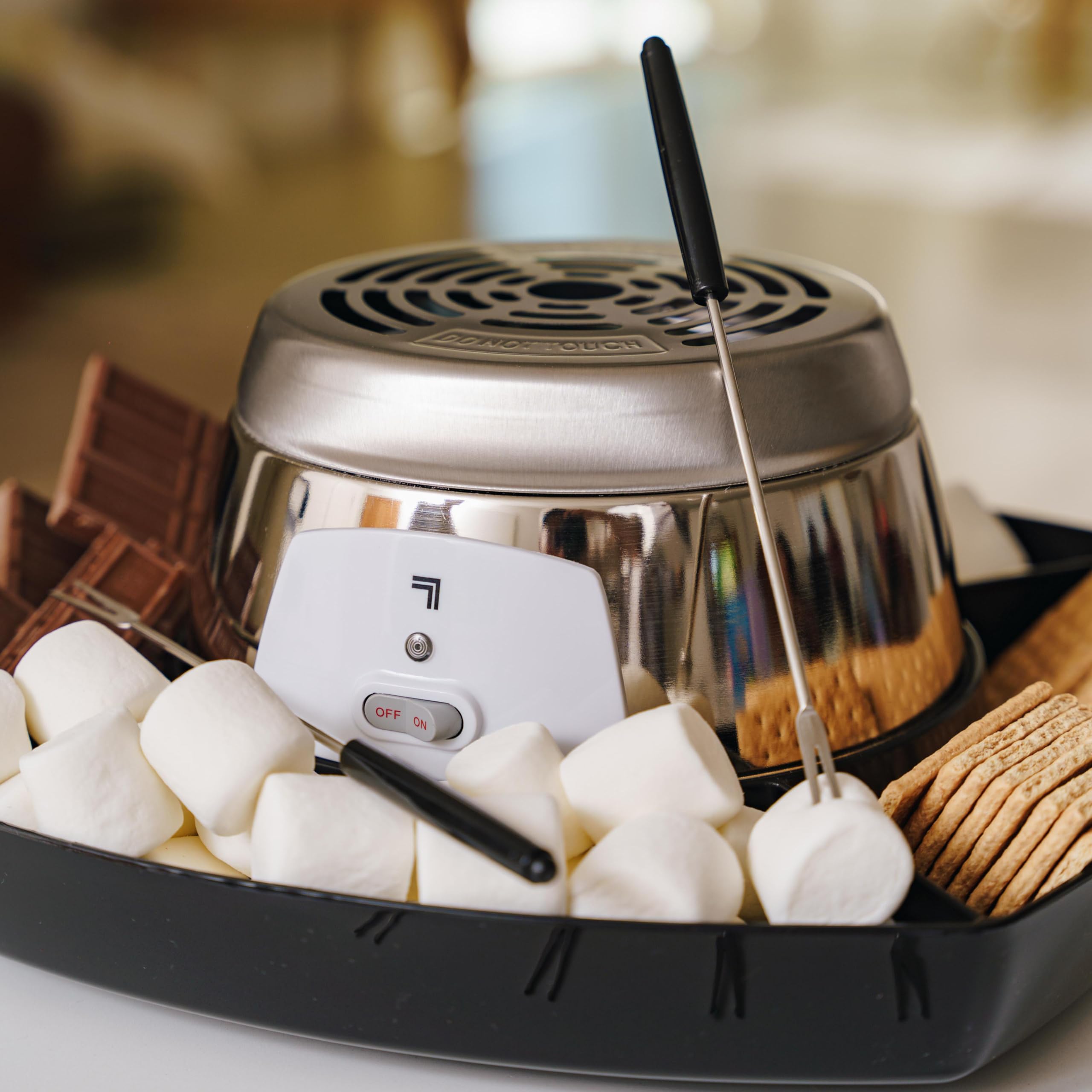 THE SHARPER IMAGE Flameless Marshmallow S’mores Maker, Includes Four Forks and Easy Cleaning Parts, Indoor Safe for Kids, Electric, Perfect for Birthday Parties