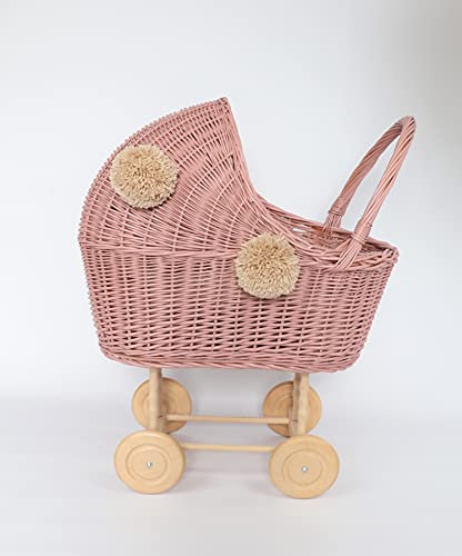 CACKOO Handmade Wicker Pram For Dolls With Cotton Bedding Sheets And Handmade Pom-Poms Ideal As Birthday Gift Natural Pink