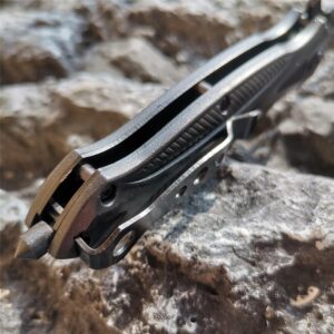 DOOM BLADE EDC Spring Assist Folding Pocket knife,Glass Breaker, Cool Knives for Outdoor Camping - Military Style - Tactical Knife with Liner Lock