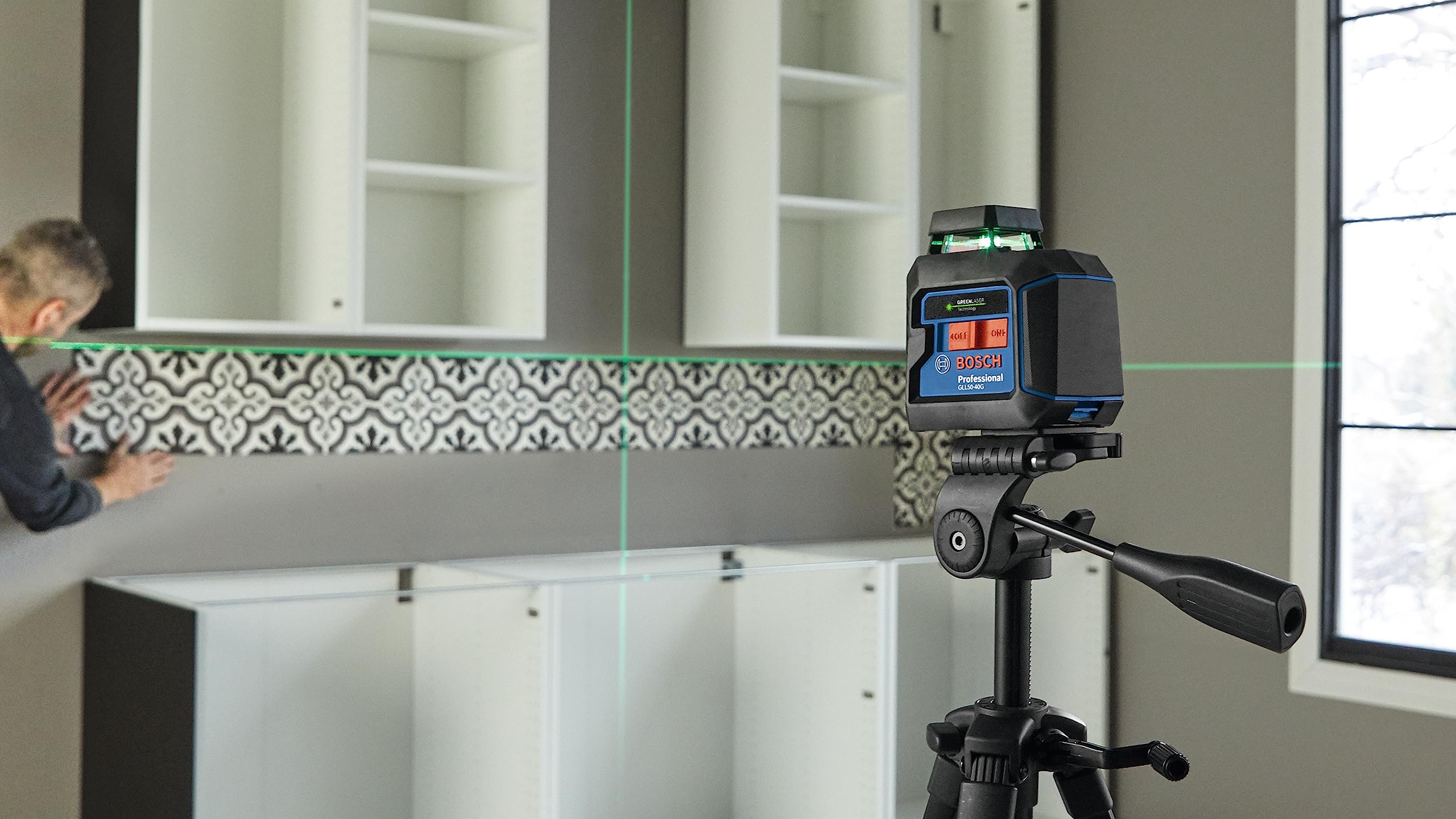 Bosch GLL50-40G Green-Beam Self-Leveling 360° Cross-Line Laser