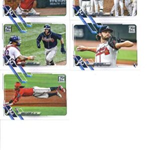 2021 Topps Complete (Series 1 & 2) Atlanta Braves Team Set of 25 Cards which includes: Max Fried(#9), A Playful Bout of Juniors(#61), Travis d'Arnaud(#101), Austin Riley(#111), Freddie Freeman(#120), Cristian Pache(#187), Atlanta Braves(#194), Mike Foltyn