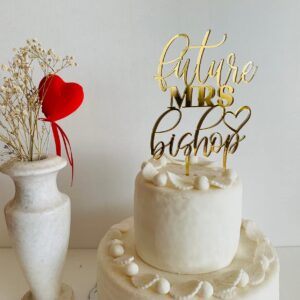 Personalized Future Mrs Cake Topper, Custom Name Cupcake Topper with Heart, Bridal Shower Decor, Calligraphy, Bachelorette, Engagement, Wedding Cake Topper, Hand Lettered, Script, Table Centerpiece