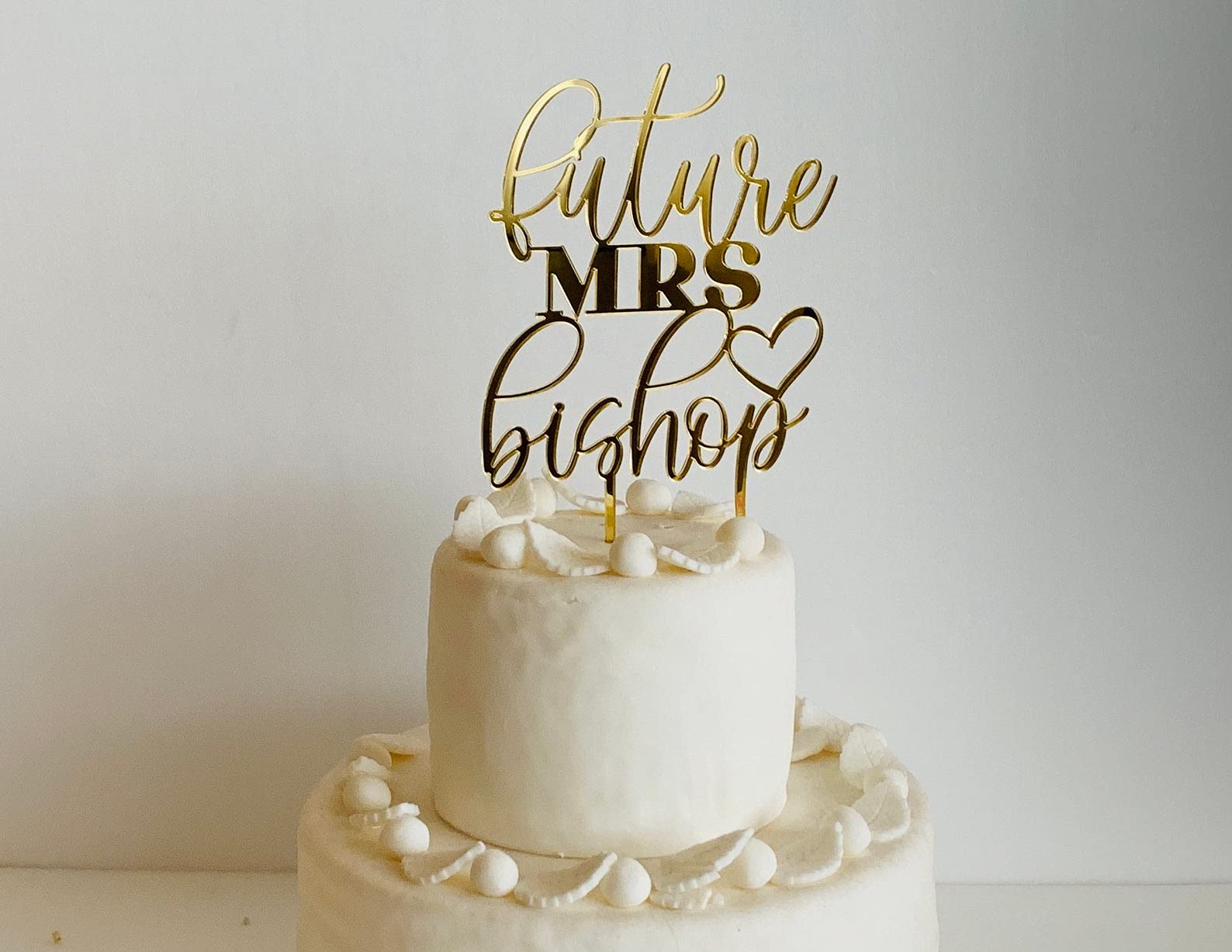 Personalized Future Mrs Cake Topper, Custom Name Cupcake Topper with Heart, Bridal Shower Decor, Calligraphy, Bachelorette, Engagement, Wedding Cake Topper, Hand Lettered, Script, Table Centerpiece