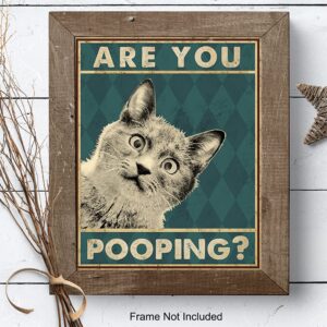 Funny Cat Bathroom Decor - Bathroom Wall Decor - Guest Bathroom Wall Art Pictures for Women, Men, Kids - Modern Bath Accessories - Cute Restroom Sign - Powder Room Decorations - Butt Napkins Poster