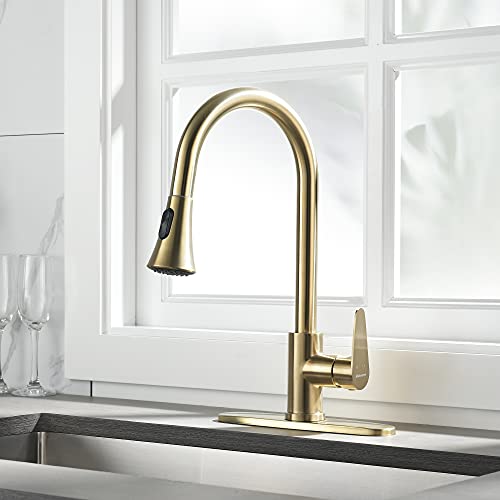 Rainovo Kitchen Faucet with Pull Down Sprayer Brushed Gold, 3 Hole Kitchen Sink Faucet Stainless Steel Single Handle, High Arc Faucets with Deck Plate Commercial Modern with Pull Out Sprayer