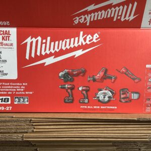 Milwaukee M18 18-Volt Lithium-Ion Cordless Combo Kit (7-Tool) with Two Batteries, Charger and Contractor Bag