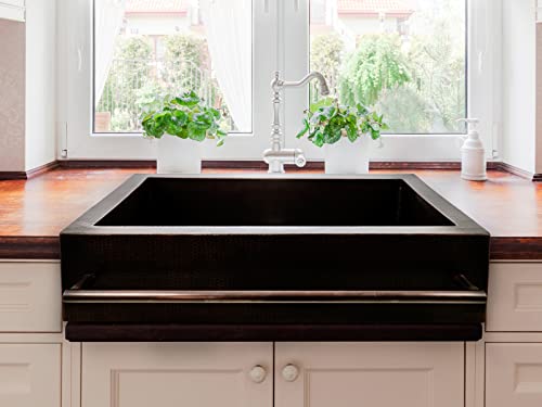 Copper Farmhouse Kitchen Sink Squared Towellbar Design