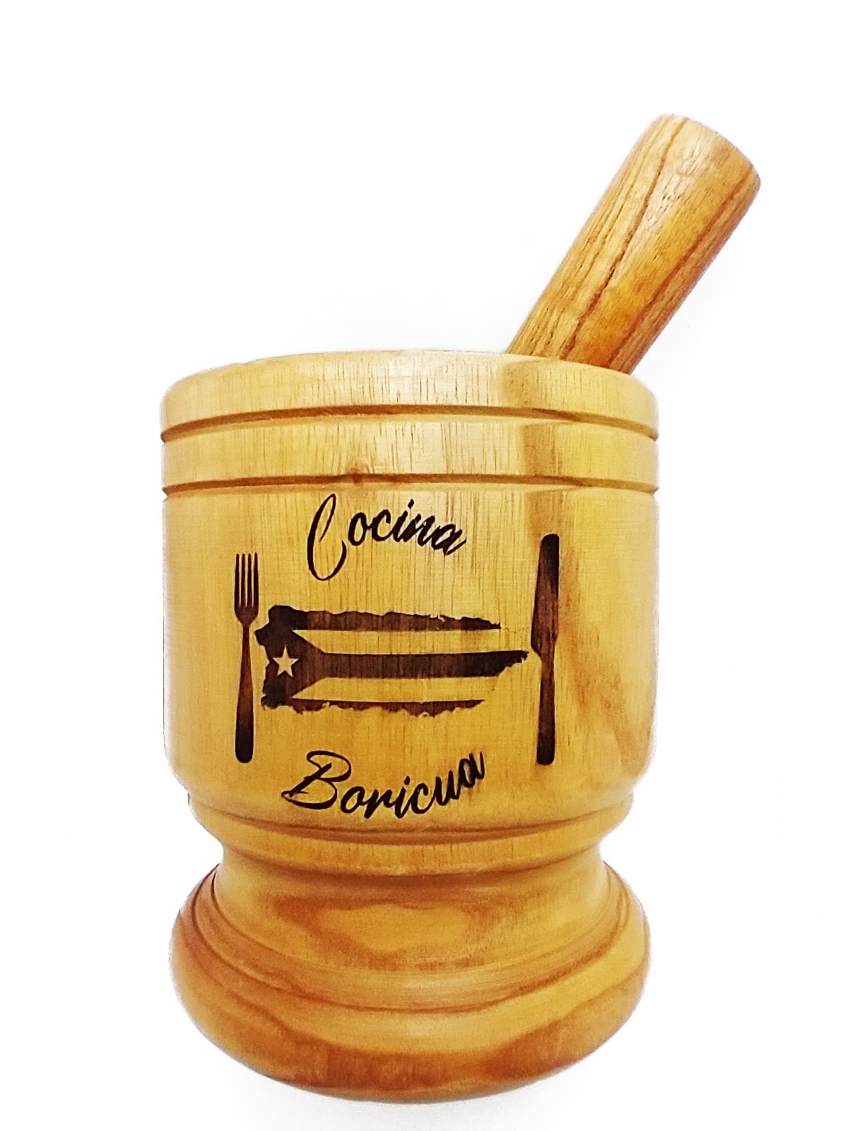 Wooden Mortar Puerto Rico (Big), Pilón de Puerto Rico/Pilón Boricua. Cocina Boricua (Grande) Size : 6.25 X 5.25. Flag design engraved. Con diseño de bandera grabado en la madera.